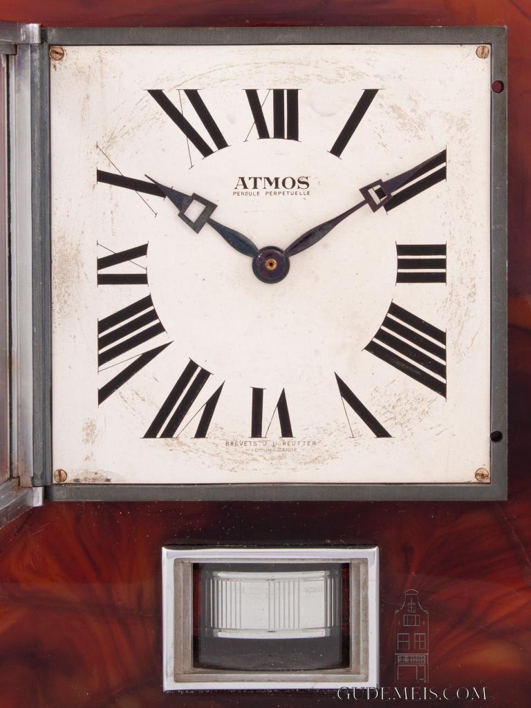 French-Swiss-art-deco-ambrolite-nickel-pendule-perpetuelle-perpetual ...