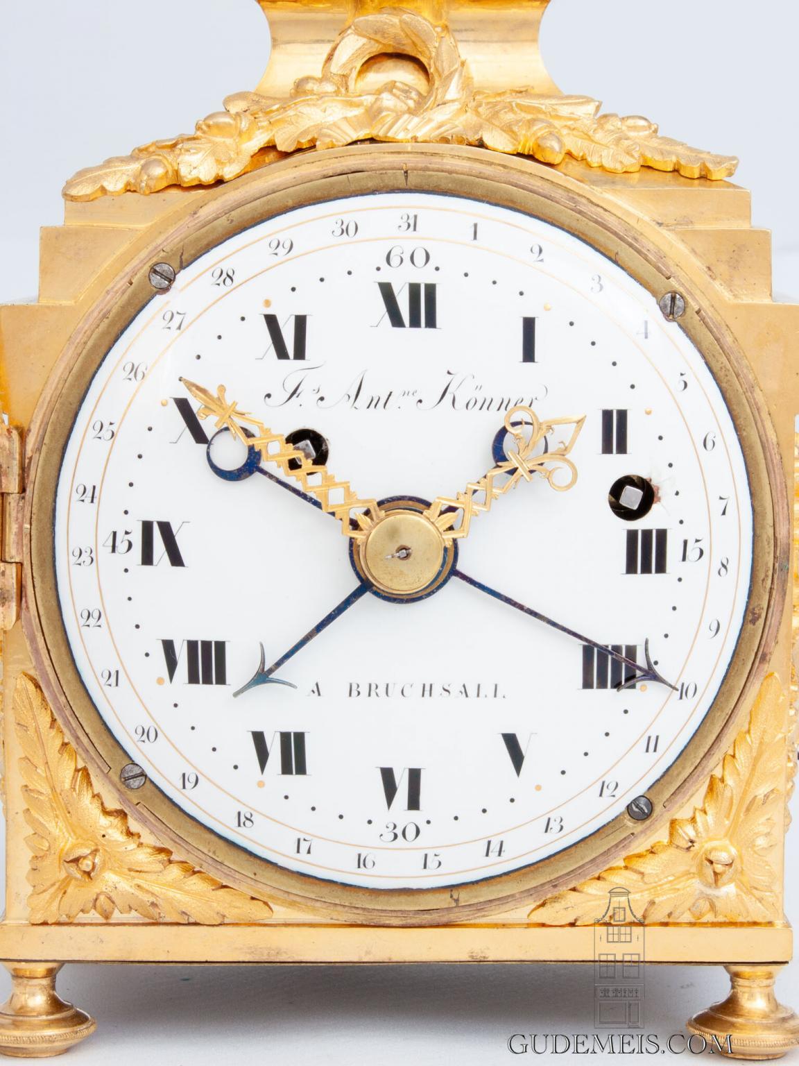Een Zwitserse Louis XVI verguld messing 'pendule d'officier', F.A ...