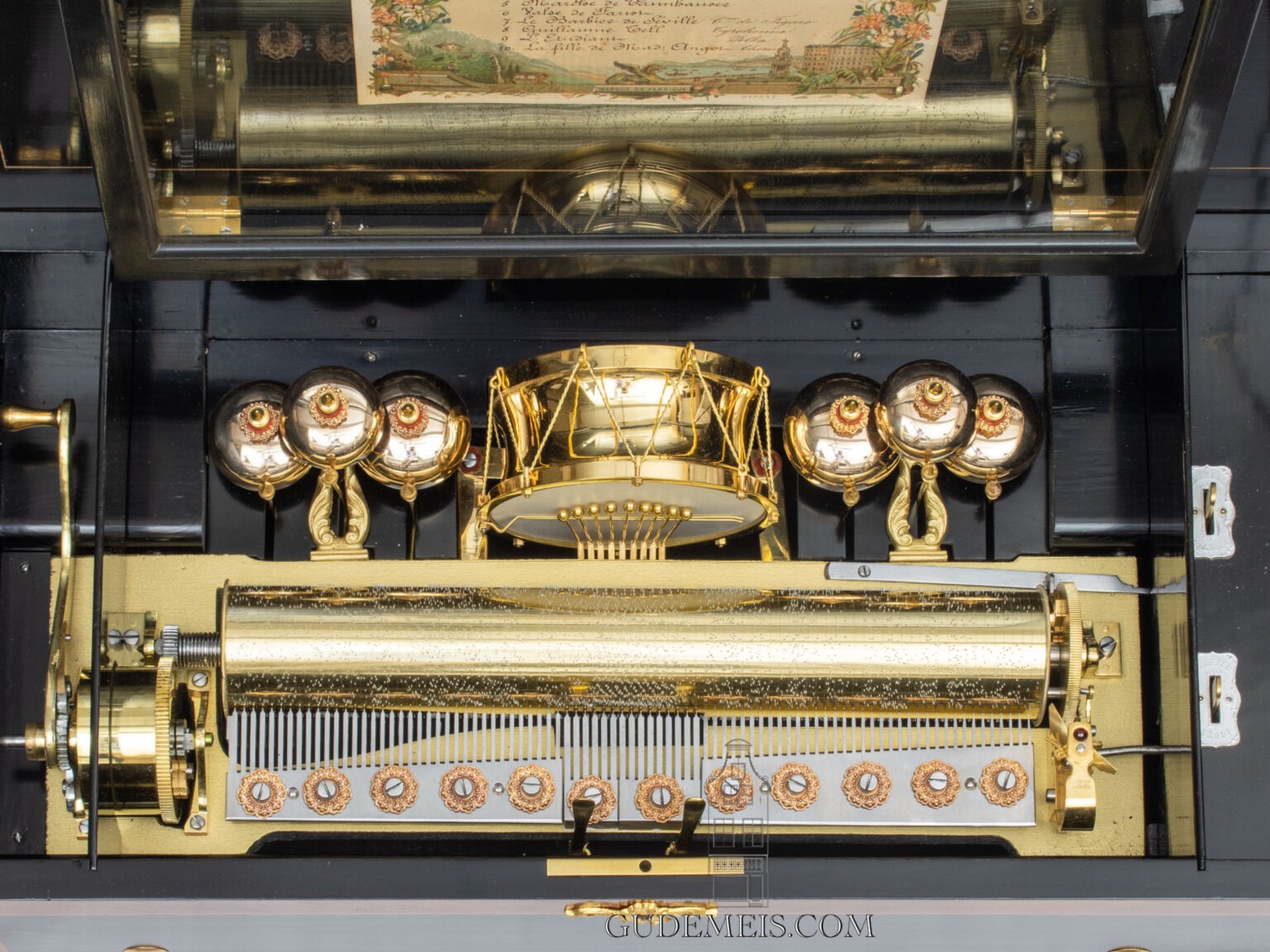 8-147 bells drum music box - Gude & Meis